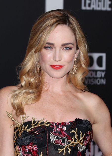 Caity Lotz Me In My Place Photoshoot For Esquire Magazine Famousfix