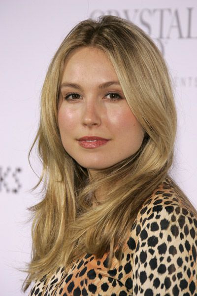 Sarah Carter Famousfix