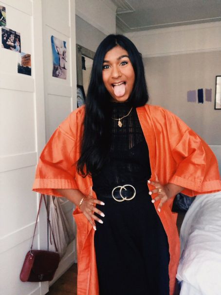Ash Sarkar Famousfix