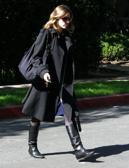 Jessica Biel - Los Angeles Candids, 12.02.2009. | Jessica Biel Picture ... Jessica Biel - Los Angeles Candids, 12.02.2009. | Jessica Biel Picture ...